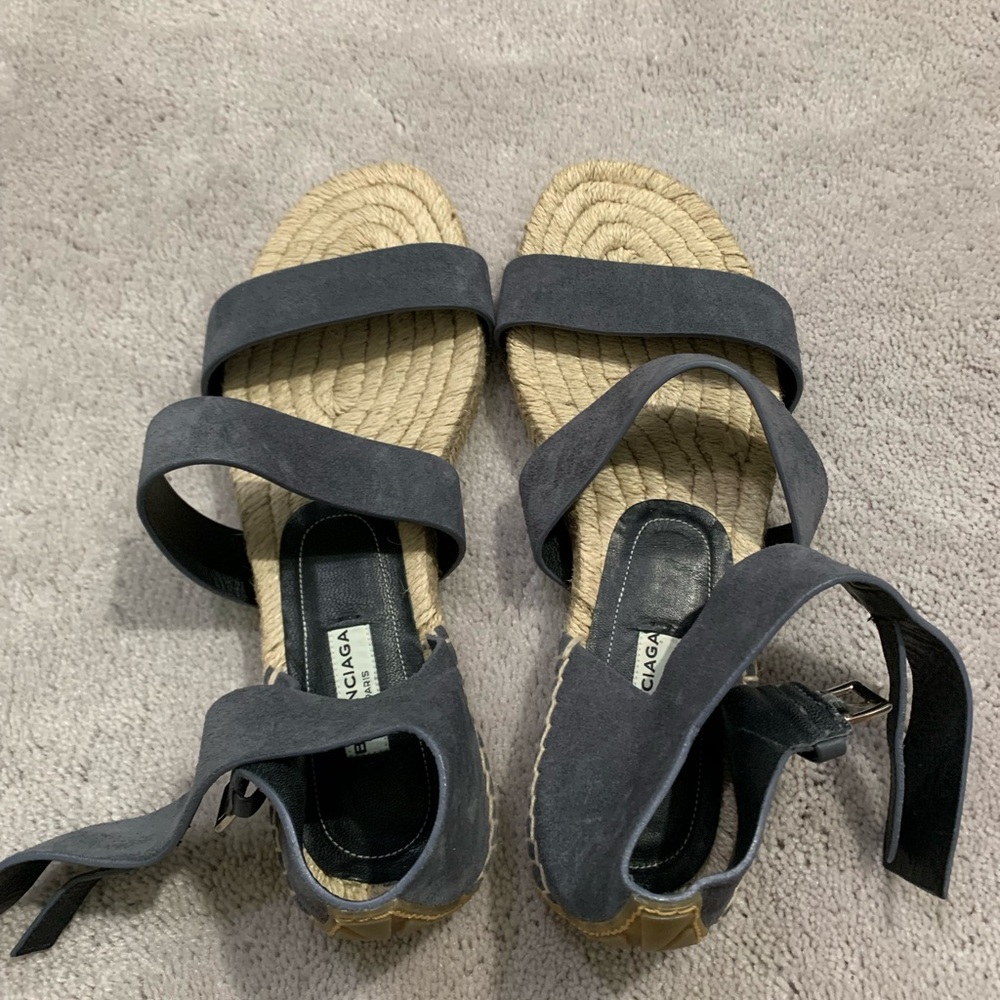 Balenciaga 1 Inch Platform Grey Sandals - Size 40 - Gem